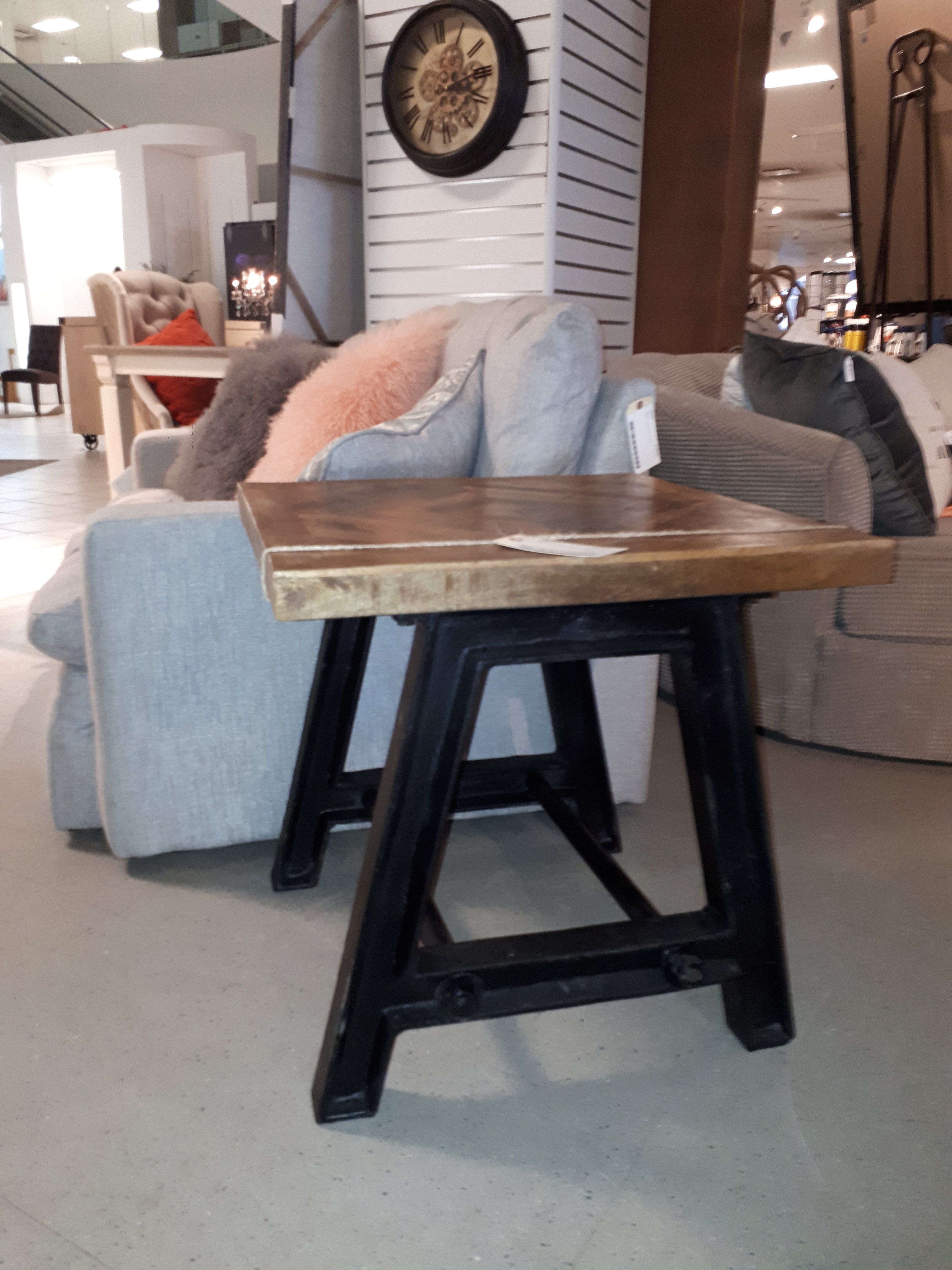 Iron Waite Lamp Table - Showhome Furniture