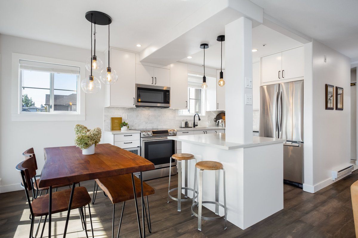 Solid Live Edge Organic Chair - Brown - Showhome Furniture